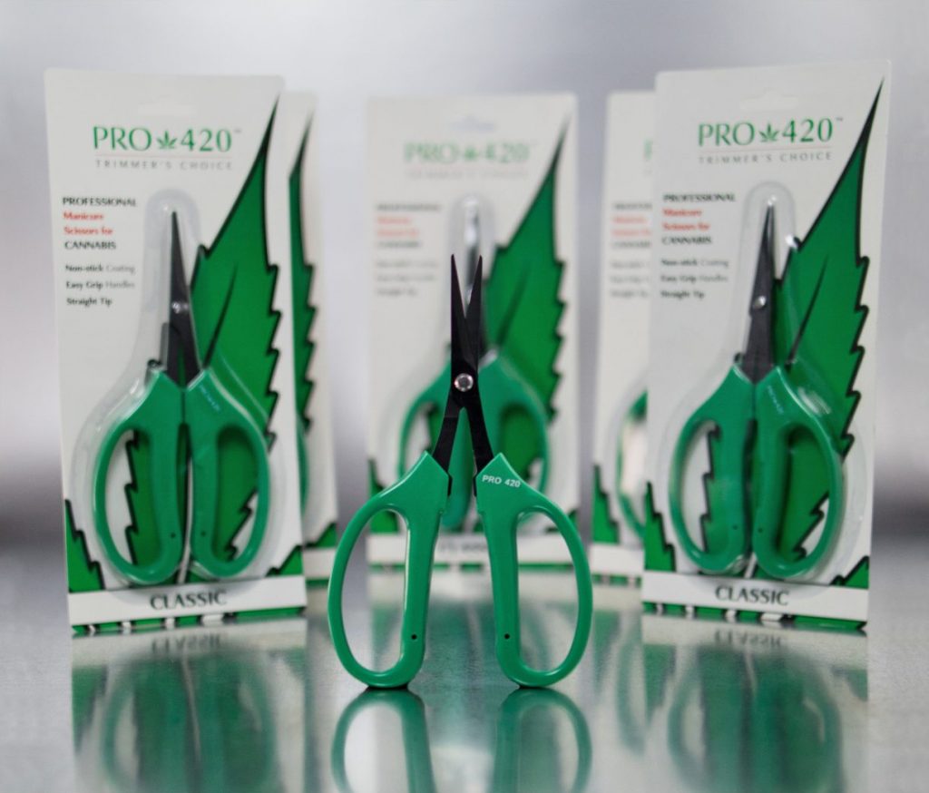 PRO 420 Scissors PRO 420 Scissors - PRO 420 Trimmer's Choice