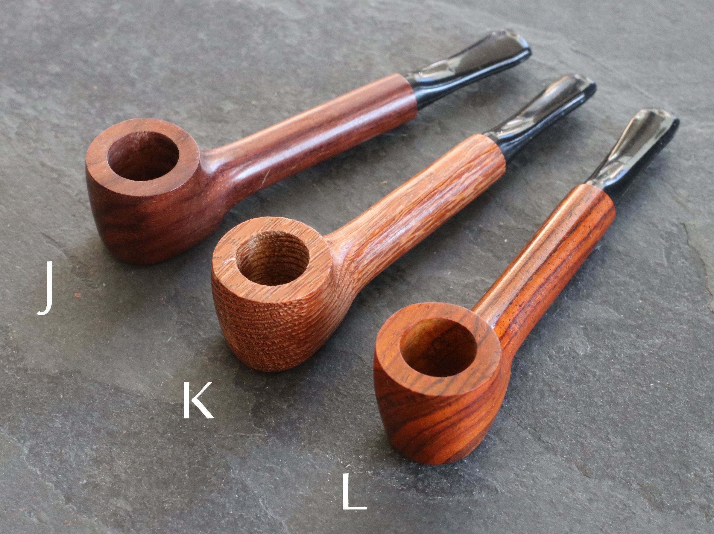 Buy The Classic Wood Pipe at PRO 420 – Quality Gear Awaits!
