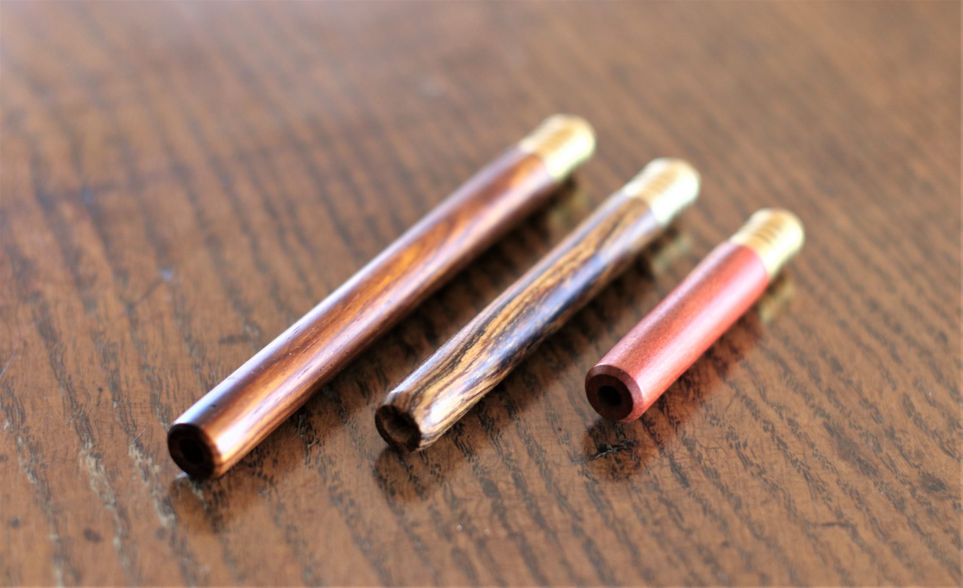 Pipes Collectibles Cholla Wood chillum Ribbed Brass Tips Blue Resin One ...