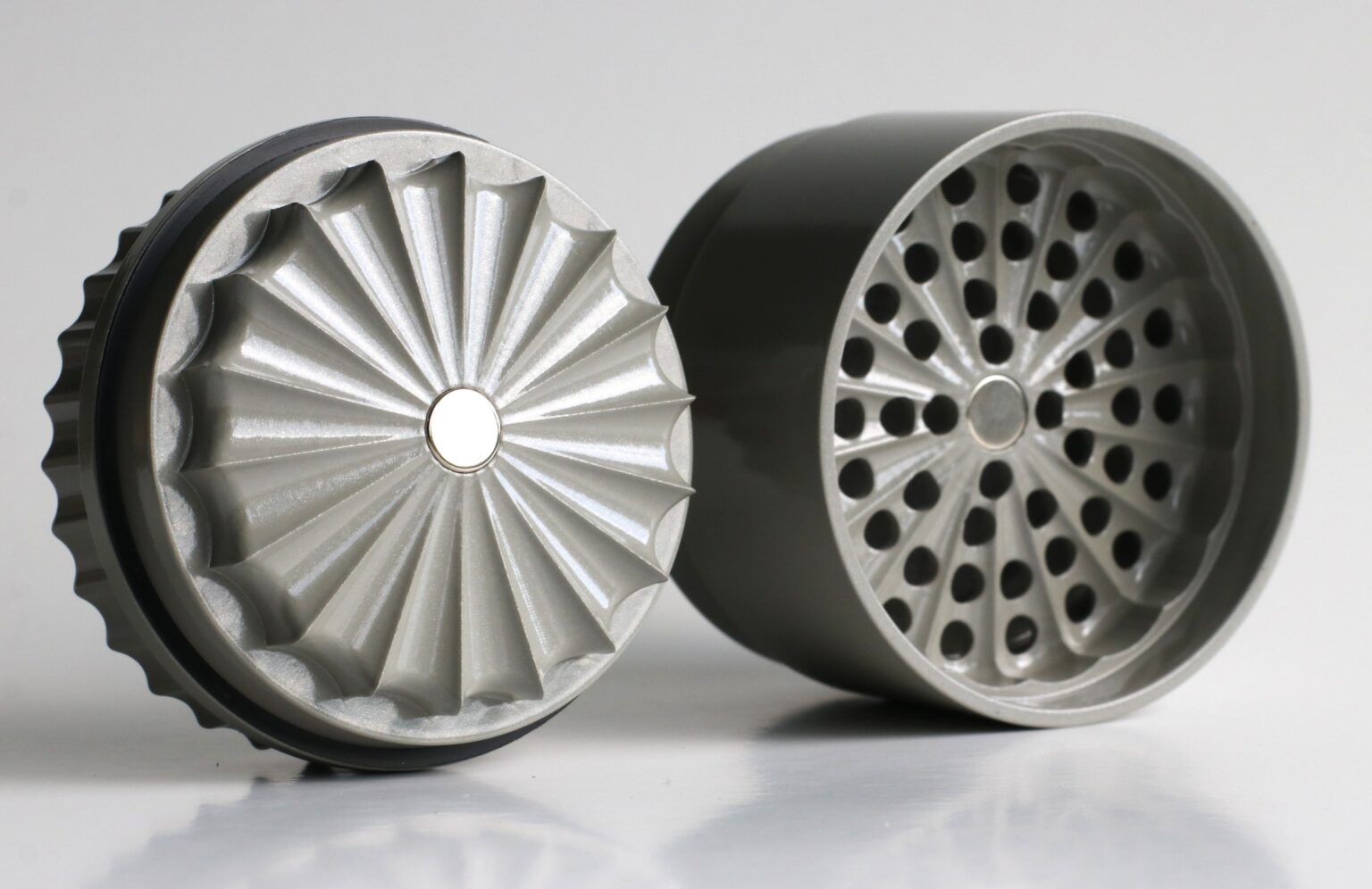 Ceramic Weed Grinder 3.0 Herb Grinders - PRO420